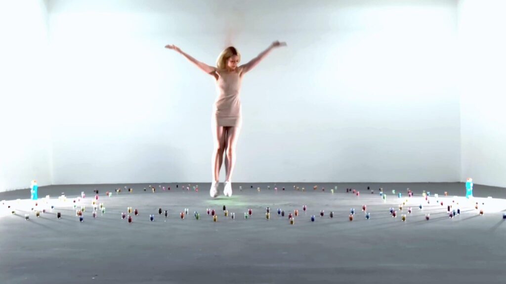 チェルシー・クーン Chelsea Coon – CAMPUS ARTIST IN RESIDENCE